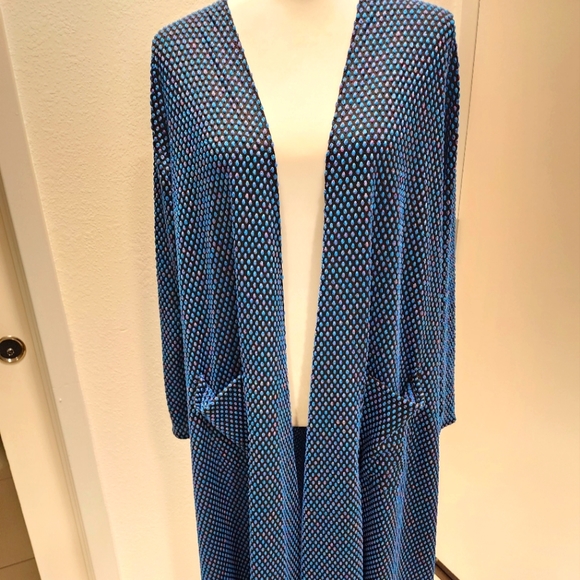 LuLaRoe | Sweaters | Lularoe M Sarah | Poshmark